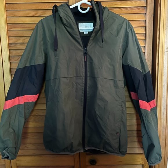 Pull&Bear | Jackets & Coats | Pull Bear Mens Windbreaker | Poshmark
